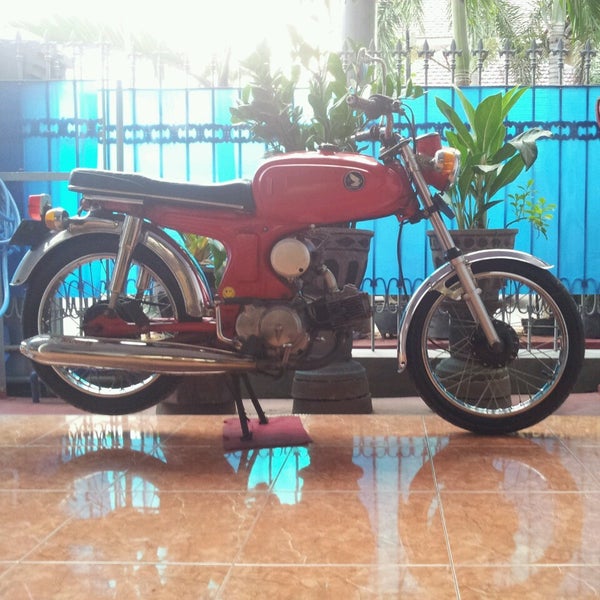 Modifikasi Honda S90