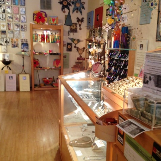 Easy Street Gallery - Art Gallery in Annapolis