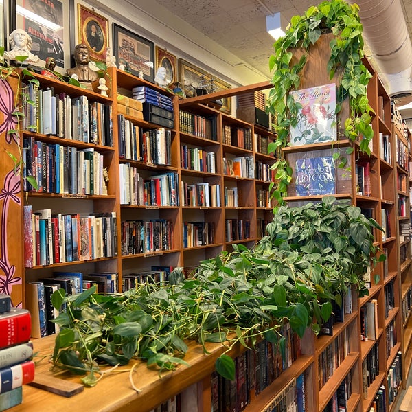 Mercer Street Books - Lower Queen Anne - 6 tips