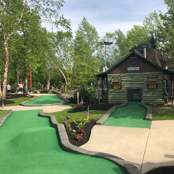 Paradise Mini Golf - Middleton, MA