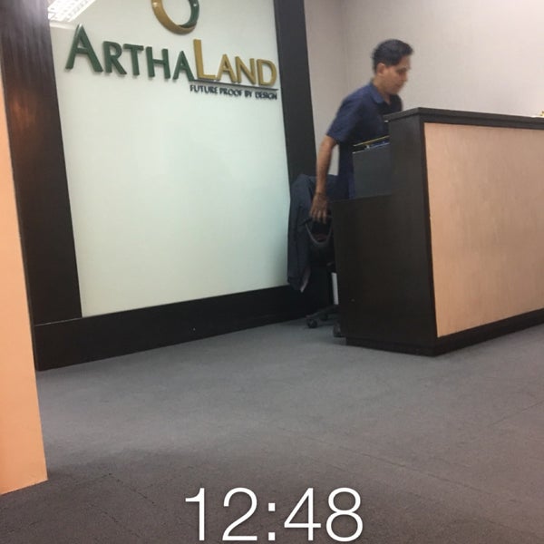 Picadilly Star Building - 4th Ave cor 27th St, Bonifacio Global City