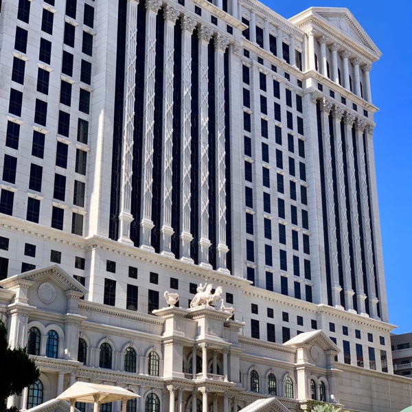 Palace Tower - Hotel