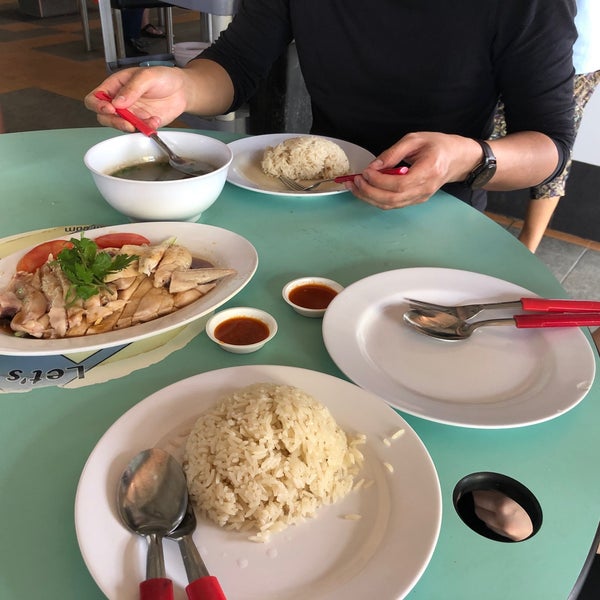 Tong Fong Fatt Hainanese Boneless Chicken Rice - Chinese Restaurant in ...