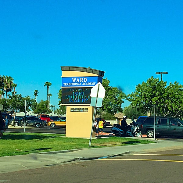 Ward Traditional Academy - College Classroom in Tempe
