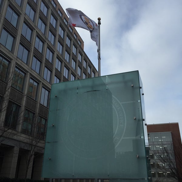 Photos at United States Patent & Trademark Office (USPTO) - Government ...