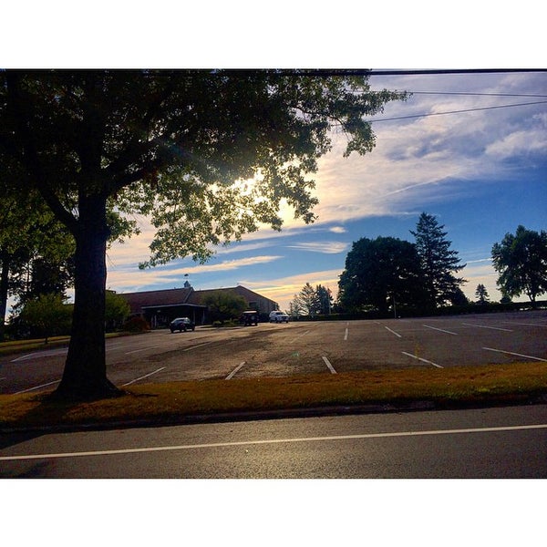 Apple Ridge Country Club - 3 tips from 171 visitors