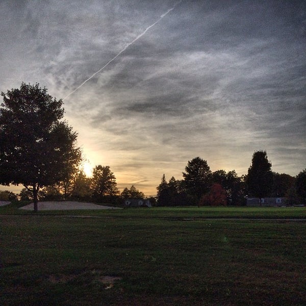 Apple Ridge Country Club - 3 tips from 170 visitors