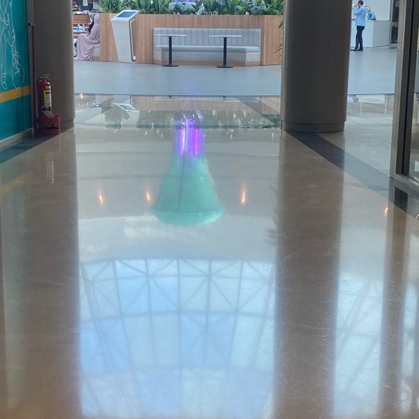 Al-Midra Dining Hall - 54 tips from 3037 visitors