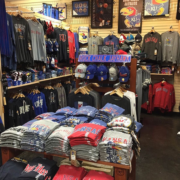 Photos at Kansas Sampler/Rally House Mission - Mission, KS