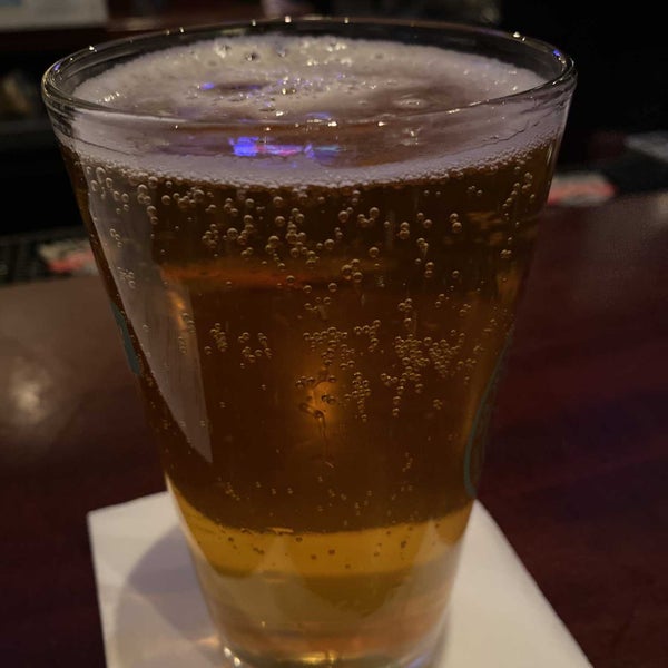 Six Paupers Tavern - Pub
