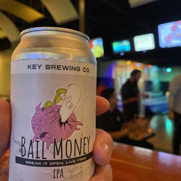 Mustang Alleys - Bowling en Southeastern Baltimore