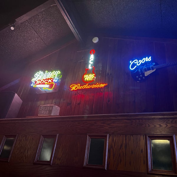 Saxon Pub - Zilker - 40 tips