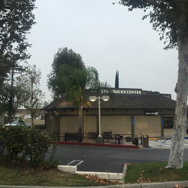 Starbucks - Coffee Shop