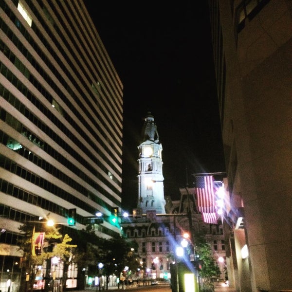 1500 Walnut St - Structure in Center City West