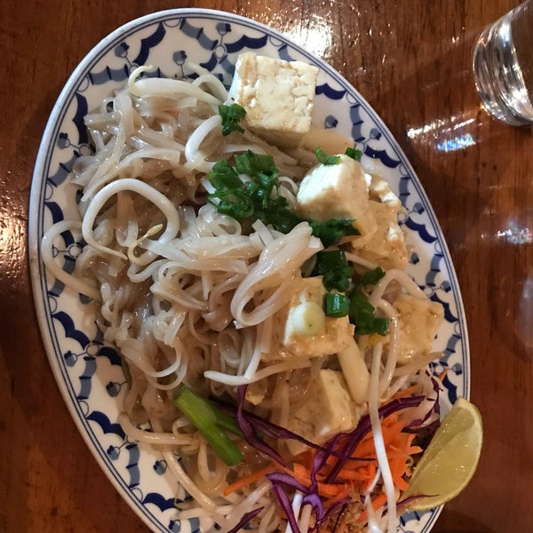 Thai Ginger - Redmond Town Center - Thai Restaurant in Redmond