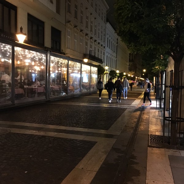 Zrínyi utca - Lipótváros - Budapest, Budapest