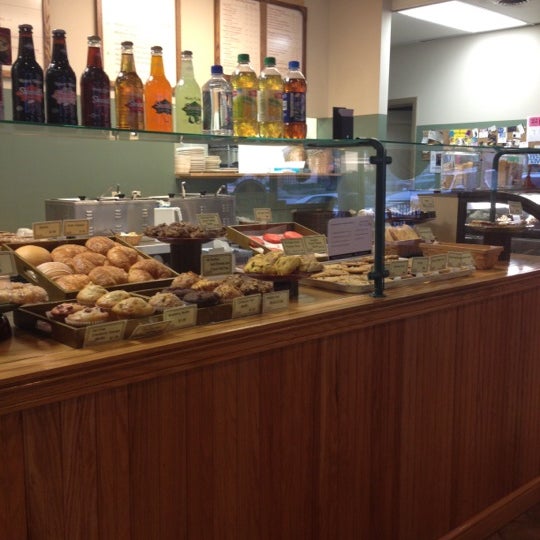 Peaberry's Cafe and Bakery - Coffee Shop