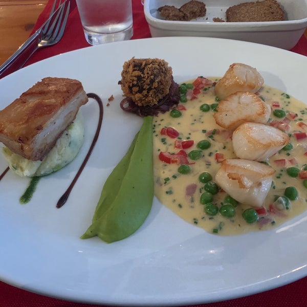 Doyle's Seafood Bar - 9 tips from 134 visitors