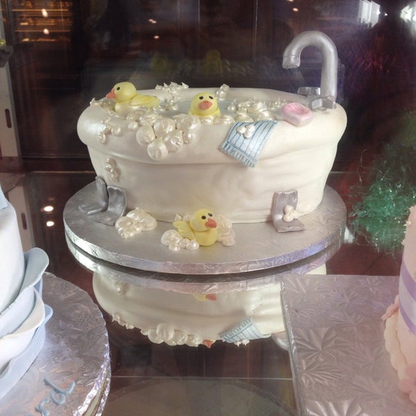 Cerrato's Pastry - 255 Elm St
