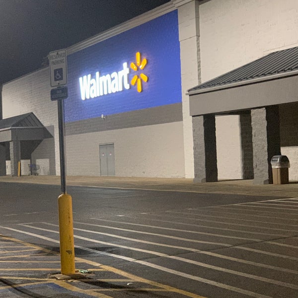 Walmart Supercenter - 19 tips from 1618 visitors