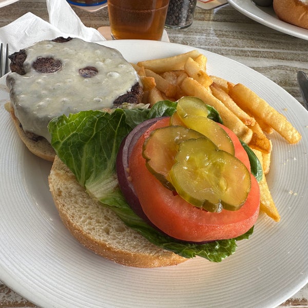 Bon Appetit Restaurant & Bar - 30 tips from 851 visitors