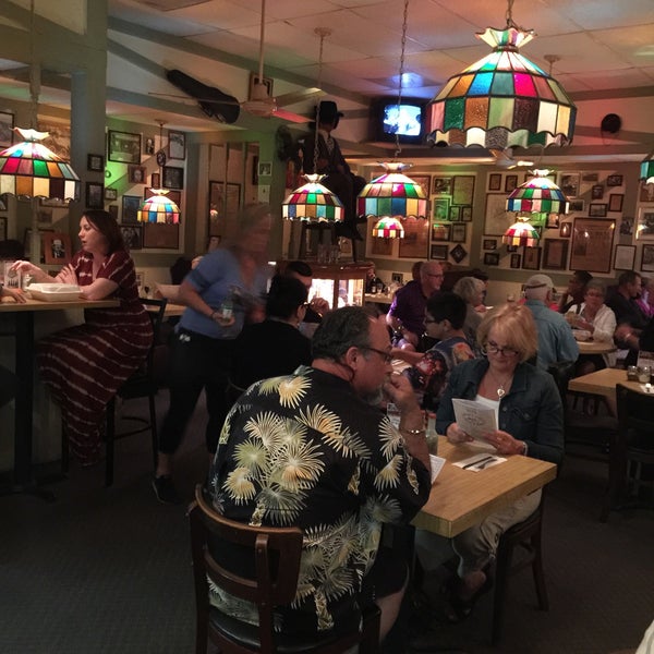 Untouchables Pasta and Pizza - 18 tips from 221 visitors