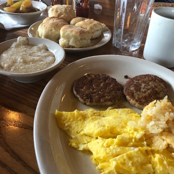 Cracker Barrel Old Country Store - American Restaurant in Merrillville