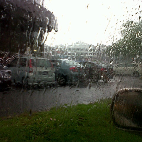 Wisma Naim - 2 1/2 Mile - 3 tips