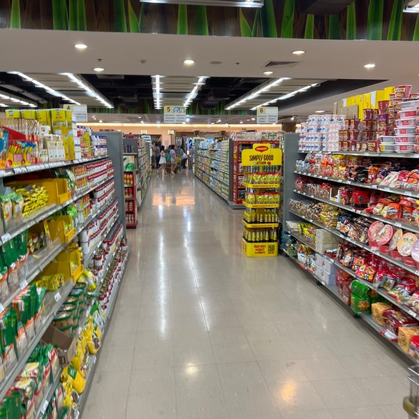 Photos at Makati Supermart - 27 tips