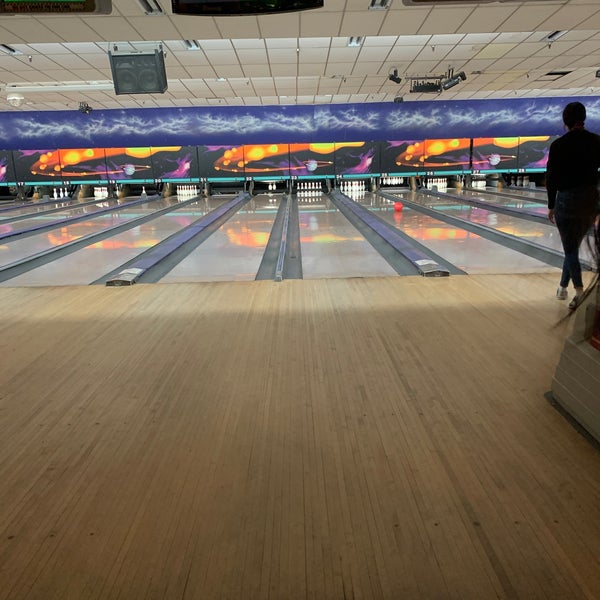 REVS Bowling & Entertainment Centre - 19 tips from 1531 visitors
