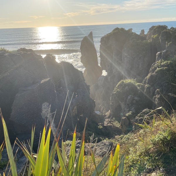 Punakaiki Pancake Rocks and Blowholes - Scenic Lookout in Punakaiki