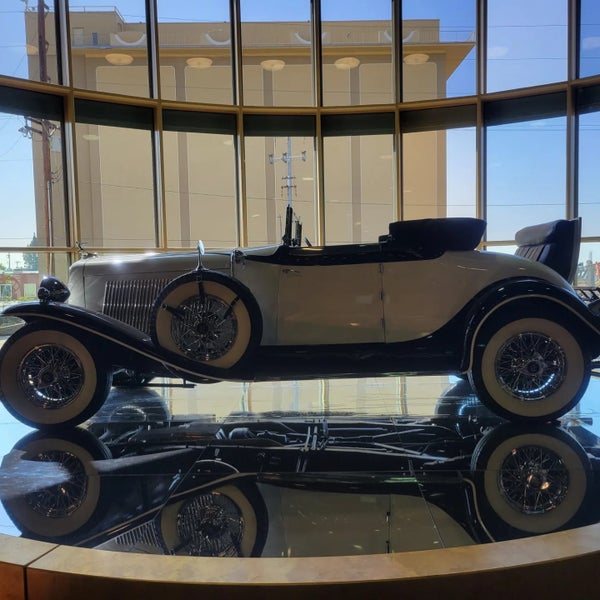 Nethercutt Collection & Museum - Museum