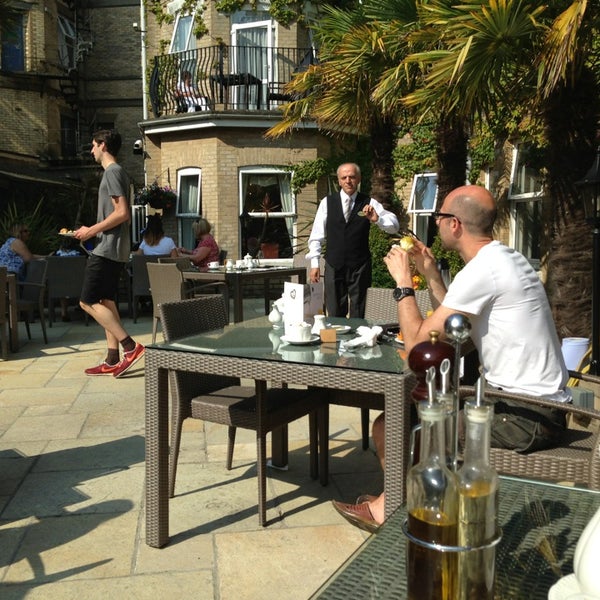 Blakes Restaurant & Bar - Hotel Bar