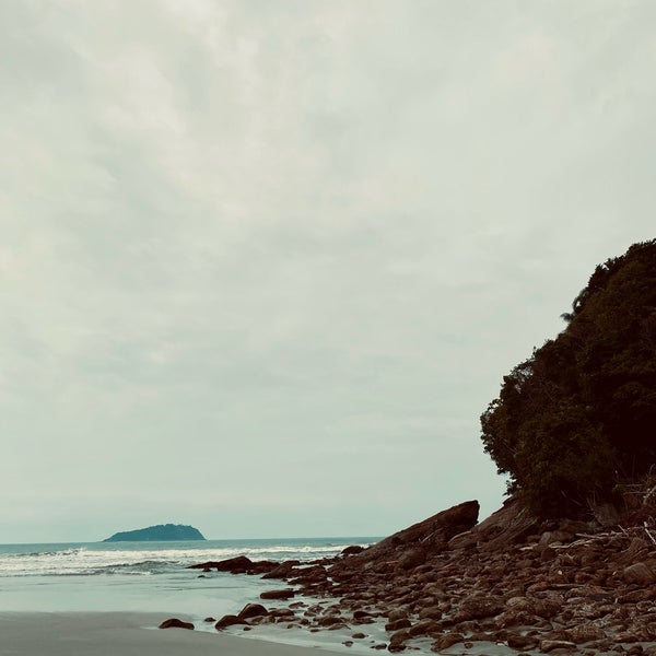 Praia da Baleia - 123 tips