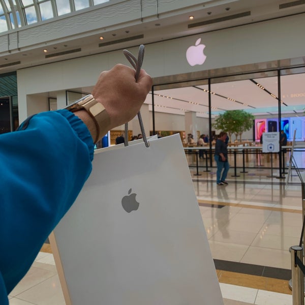 Photos at Apple Chadstone - 43 tips from 2895 visitors