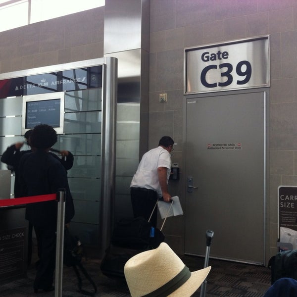 Gate C39 - McNamara Terminal