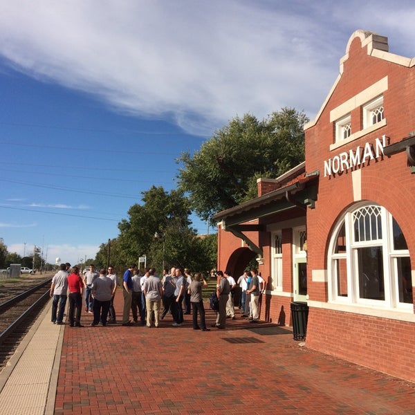 Norman Amtrak Station - Rail Station