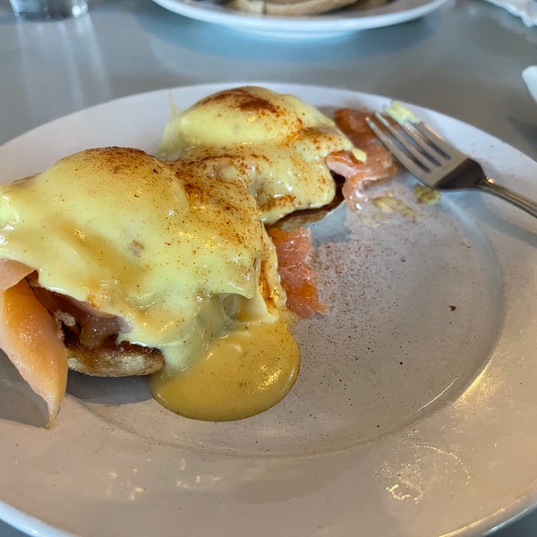 The Frog Pond - Breakfast Spot in Rochester