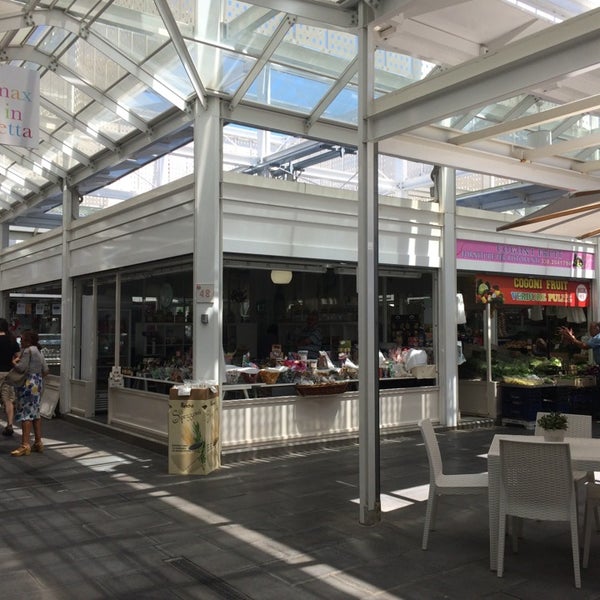 Nuovo Mercato di Testaccio - Market in Testaccio