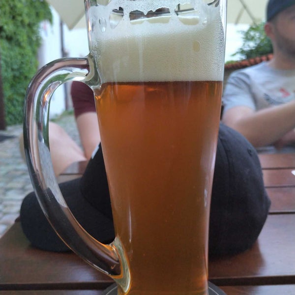 Velká klášterní restaurace - Hradčany - 35 tips
