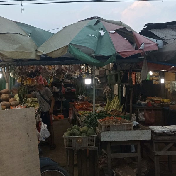 Pasar Lembang Ciledug - Miscellaneous Store