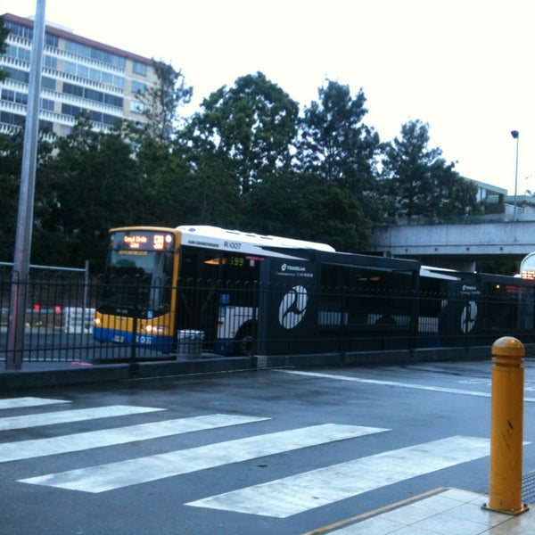 Indooroopilly Shopping Centre Bus Interchange - Bus Station in ...