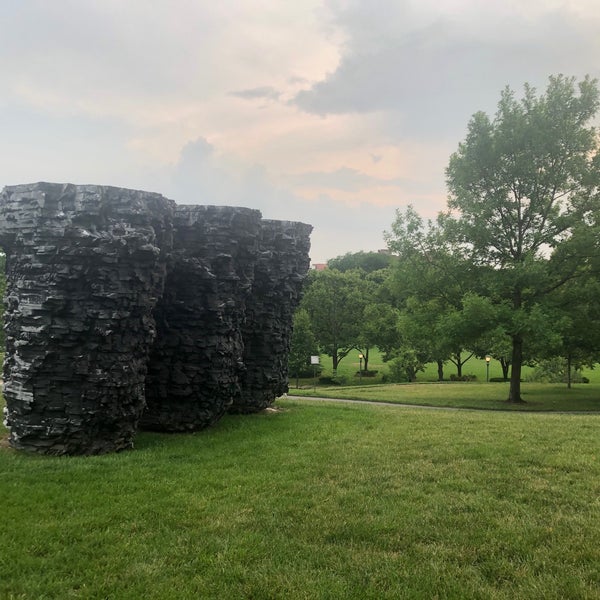 Donald J. Hall Sculpture Park - 11 tips