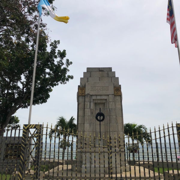 The Cenotaph War Memorial - Padang Kota Lama