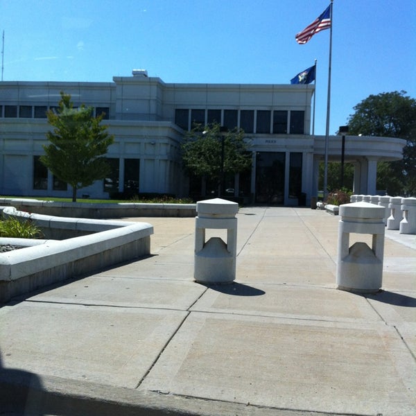 Dearborn Police Station - Police Station in Dearborn