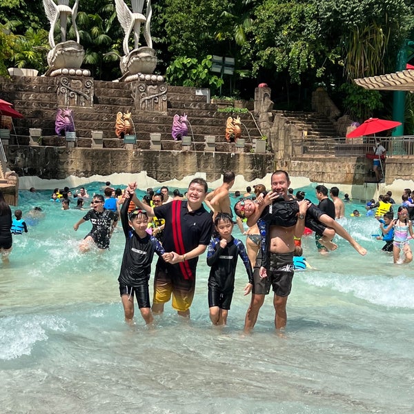 Sentosa Adventure Cove