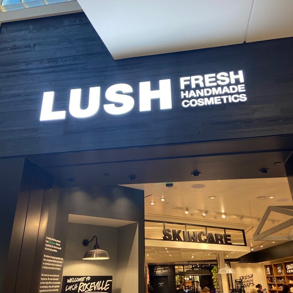 LUSH - Galleria - 1151 Galleria Blvd Ste 1045