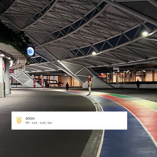 100Plus Promenade - Track in Singapore