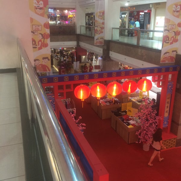 Wetex Parade Shopping Centre - 39 tips from 6757 visitors