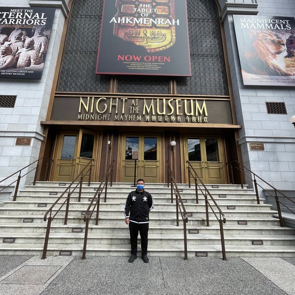 Night At The Museum - 30 visitors